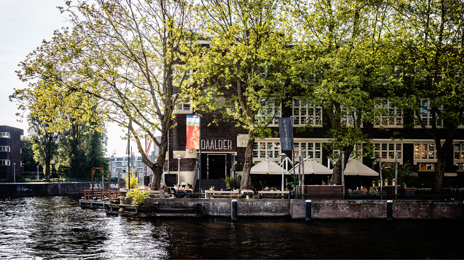Dennis Huwaë opent BRONS op de oude plek van Daalder* in Amsterdam